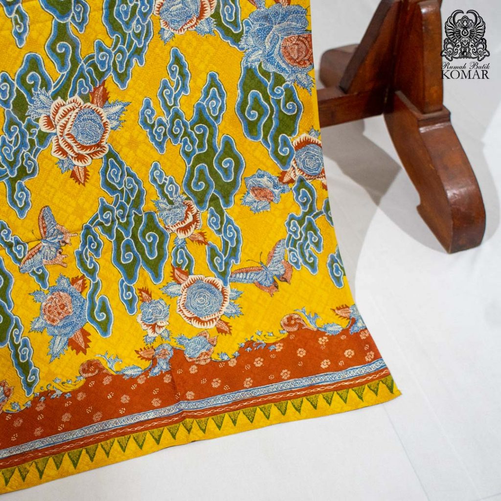 Kain Batik Tulis Motif Megamendung OR00260 – Rumah Batik Komar